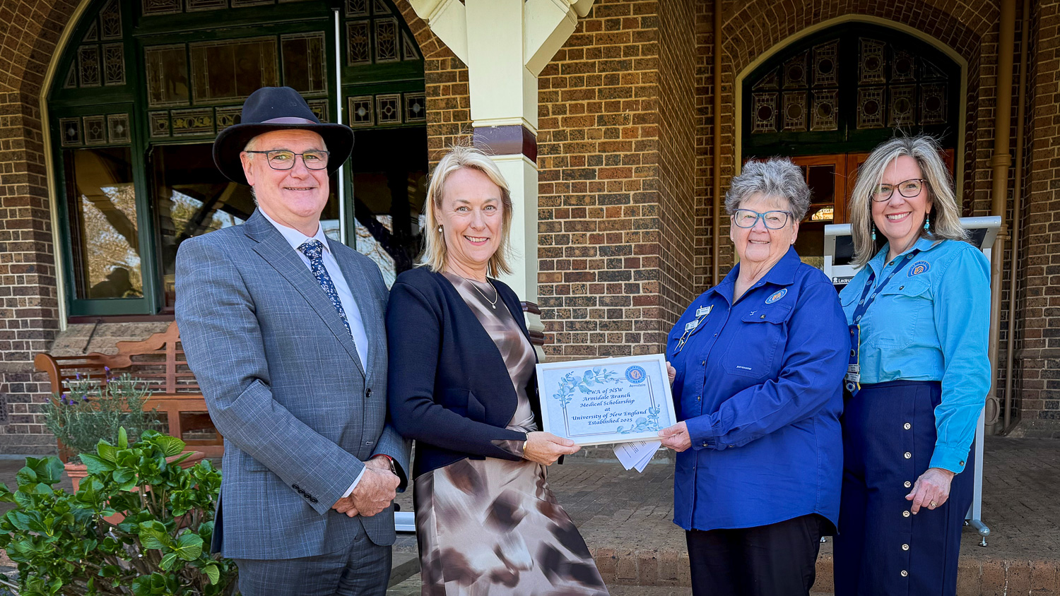 CWA Armidale creates $140,000 UNE scholarship for medical students ...